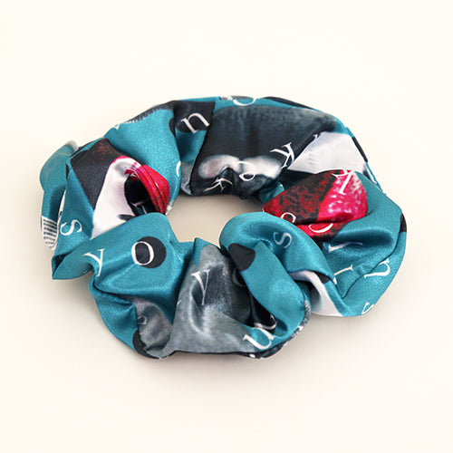 Scrunchie | GALAXY BROAD SHOP